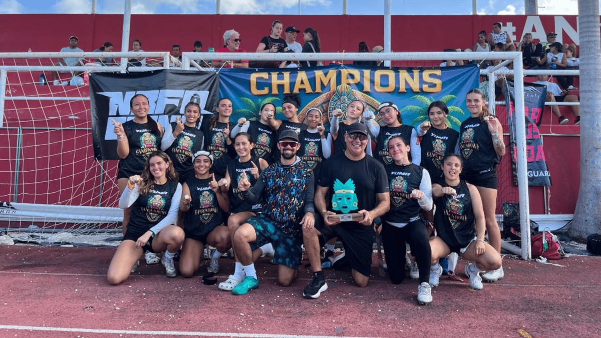 Anáhuac Cancún logra el Bicampeonato en el Cancún Bowl 2025 de Flag ...